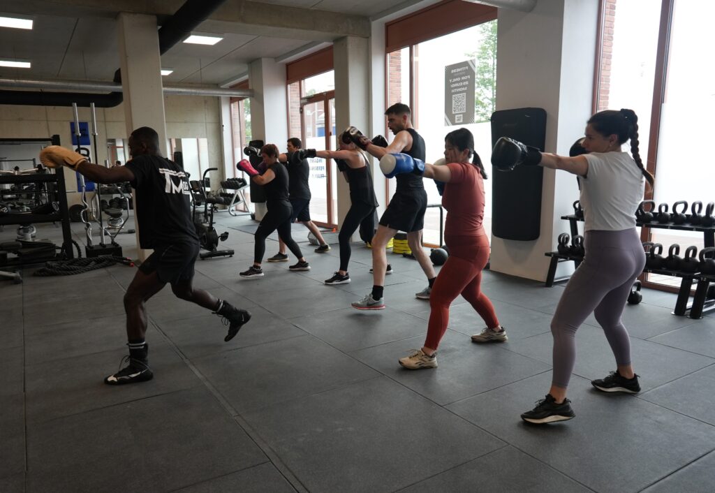 IRON Boxing - Train With Iron
